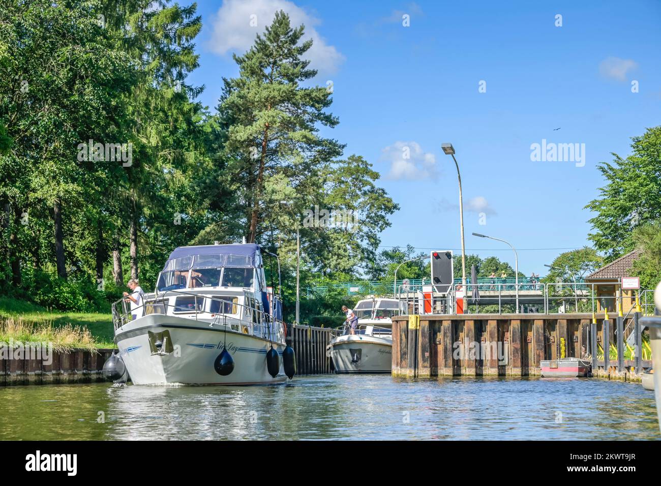 Diemitzer schleuse hi-res stock photography and images - Alamy