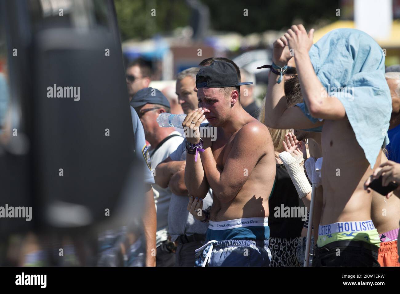 Drowned corpse hi-res stock photography and images - Alamy