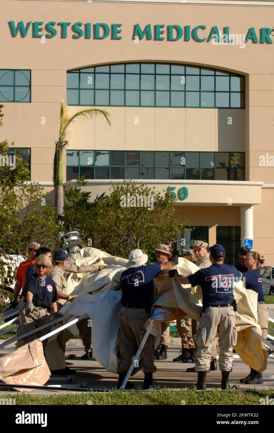 Hurricane Wilma, Plantation, FL, October 27, 2005 Members of the FEMA ...