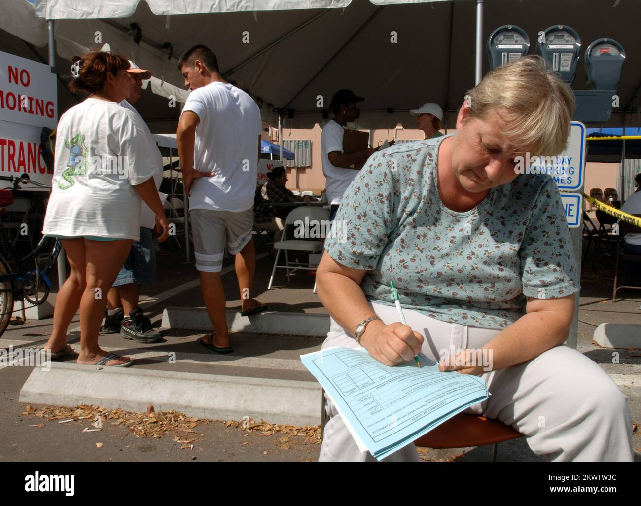 Disaster recovery tent hi-res stock photography and images - Alamy