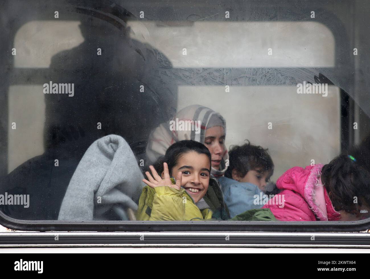 29.10.09.2015., Slovenia, Brezice - Slovenian police transporting ...