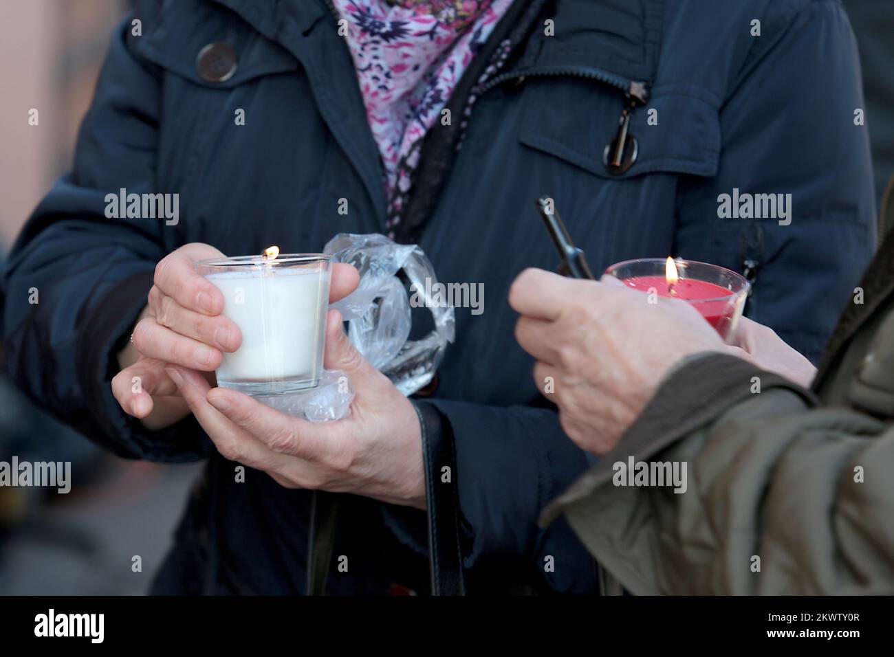 16.11.2015., Croatia, Zagreb - During the whole day citizens lay ...