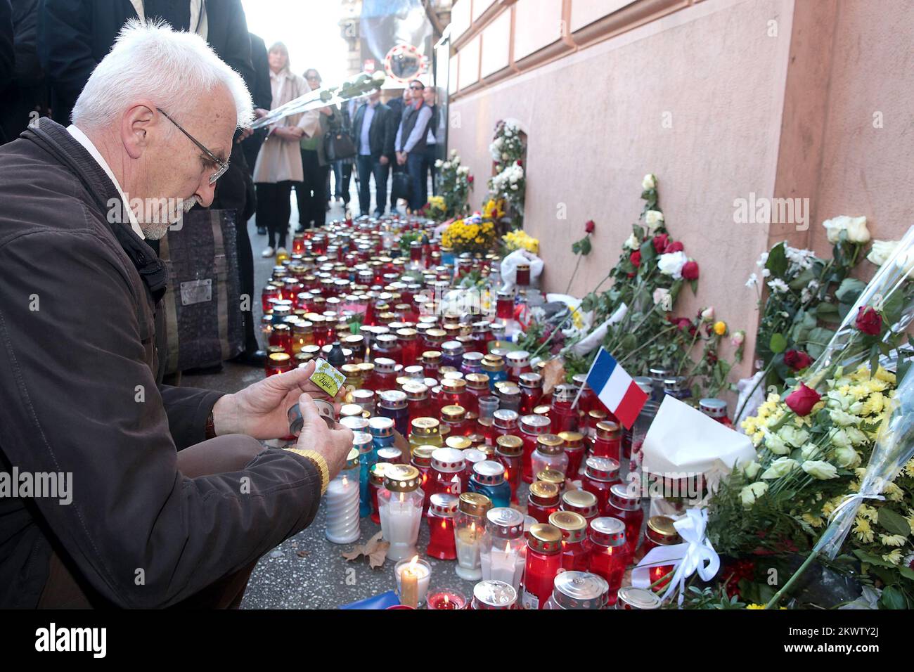 16.11.2015., Croatia, Zagreb - During the whole day citizens lay ...