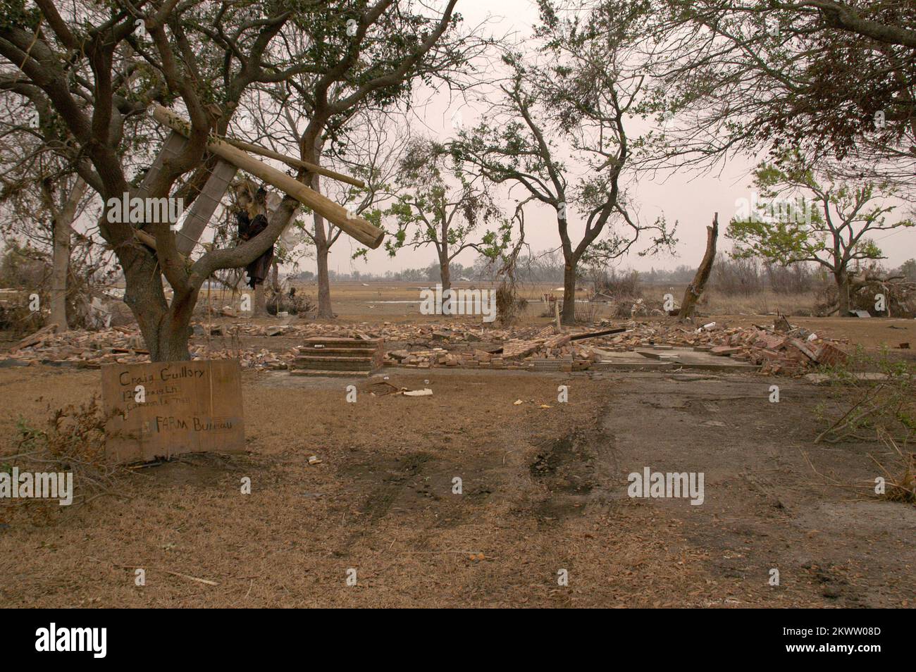 DR-1607 Hurricane Rita.. Photographs Relating to Disasters and ...