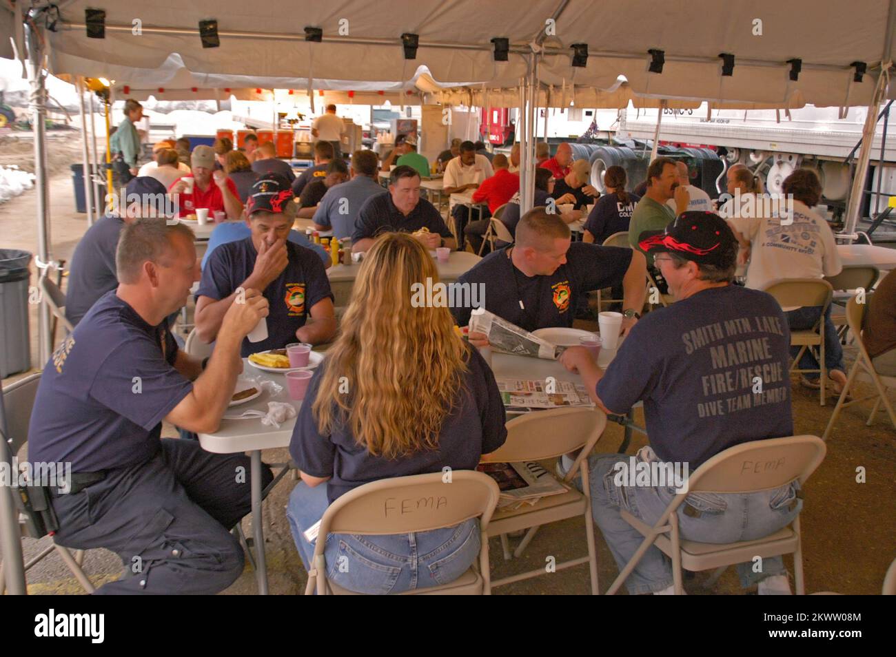 DR-1607 Hurricane Rita.. Photographs Relating to Disasters and ...