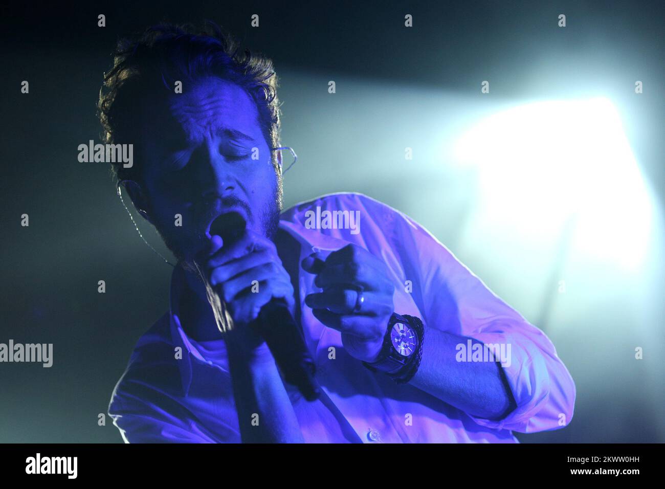English rock band editors hi-res stock photography and images - Alamy