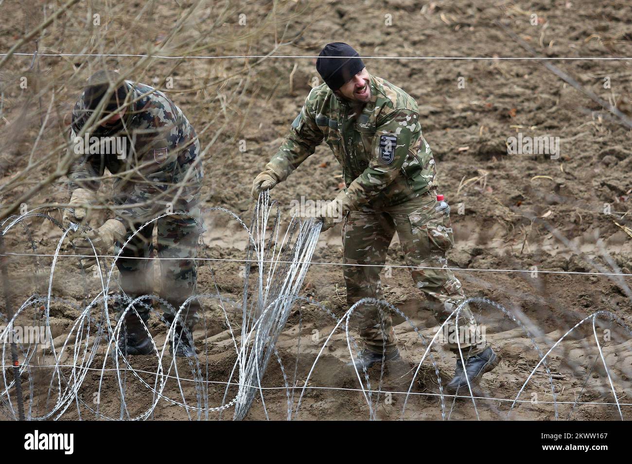 Hum na sutli hi-res stock photography and images - Alamy