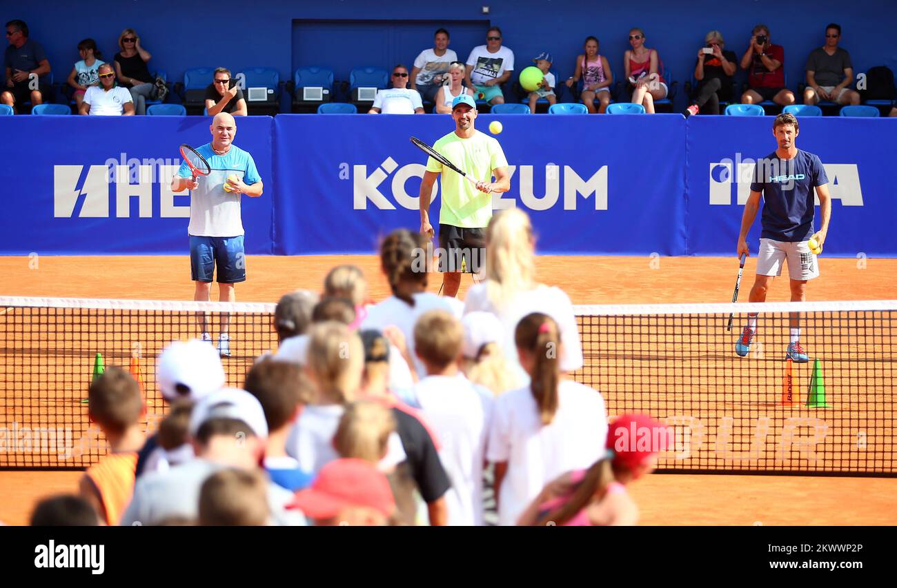 Goran ivanisevic agassi hi-res stock photography and images - Alamy