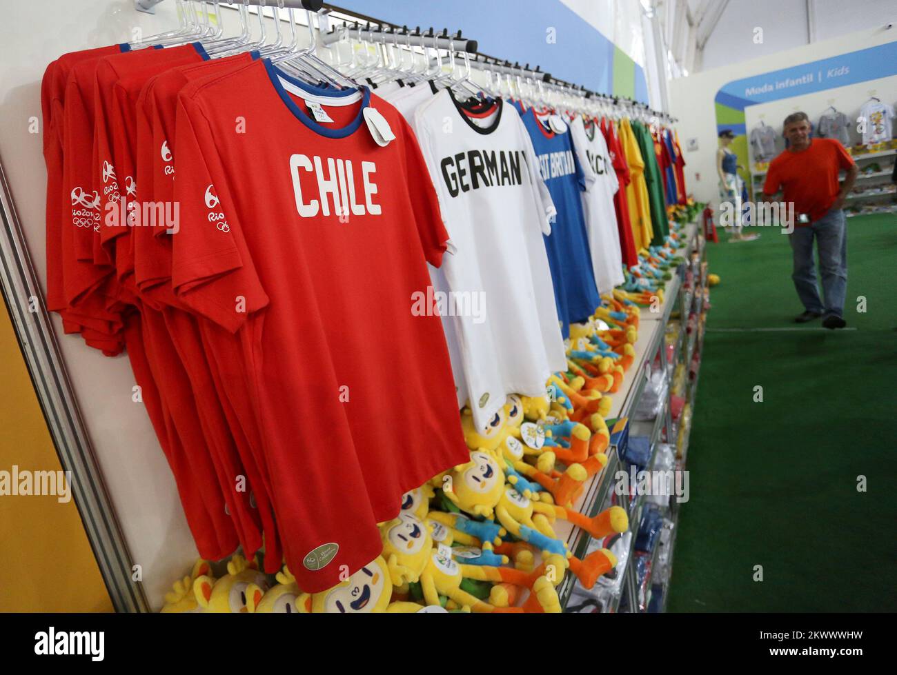 03.08.2016., Rio de Janeiro - Olympic Games Rio 2016 Official Megastore ...