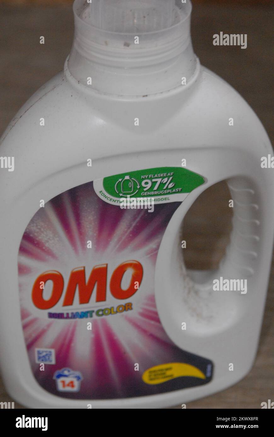 Omo brilliant color hi-res stock photography and images - Alamy