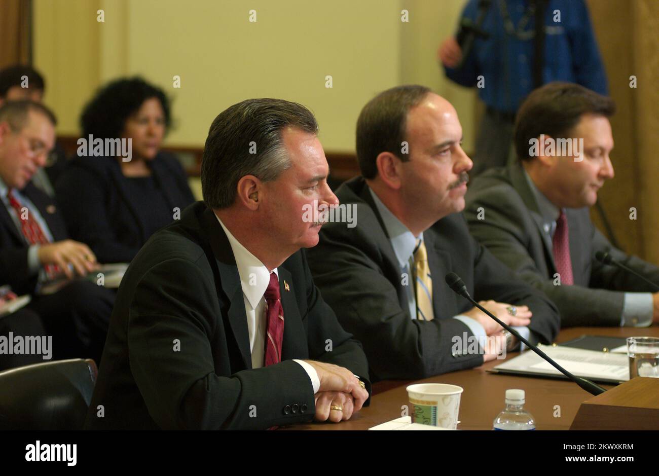 Under secretary of homeland security hi-res stock photography and ...