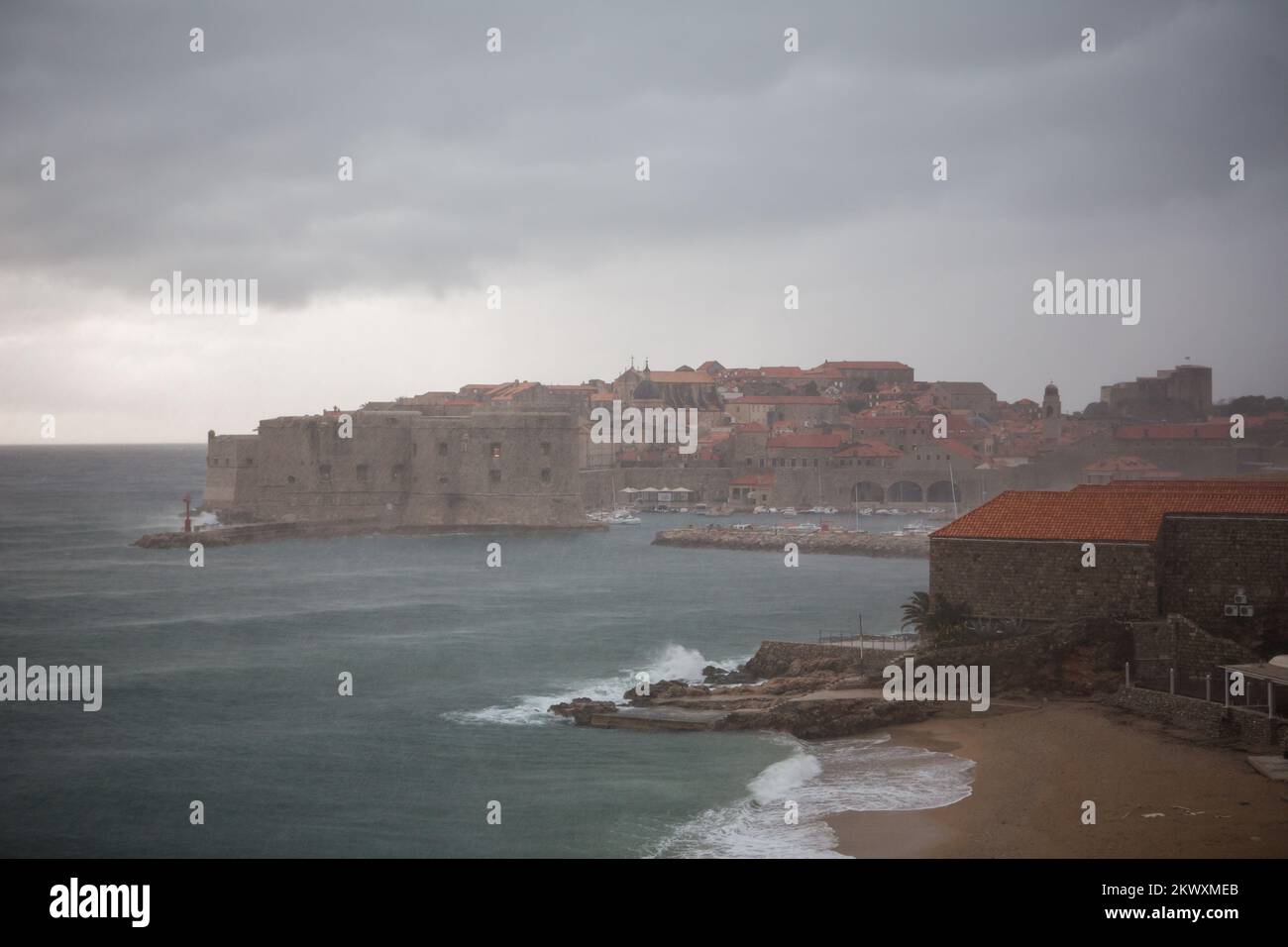 03.01.2017., Croatia, Dubrovnik - Continuous and heavy rain emptied ...