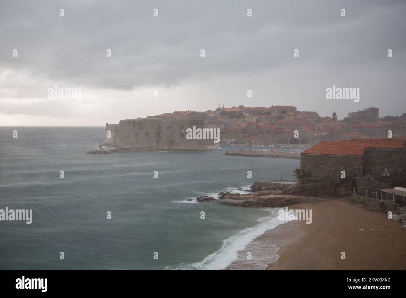 03.01.2017., Croatia, Dubrovnik - Continuous and heavy rain emptied ...