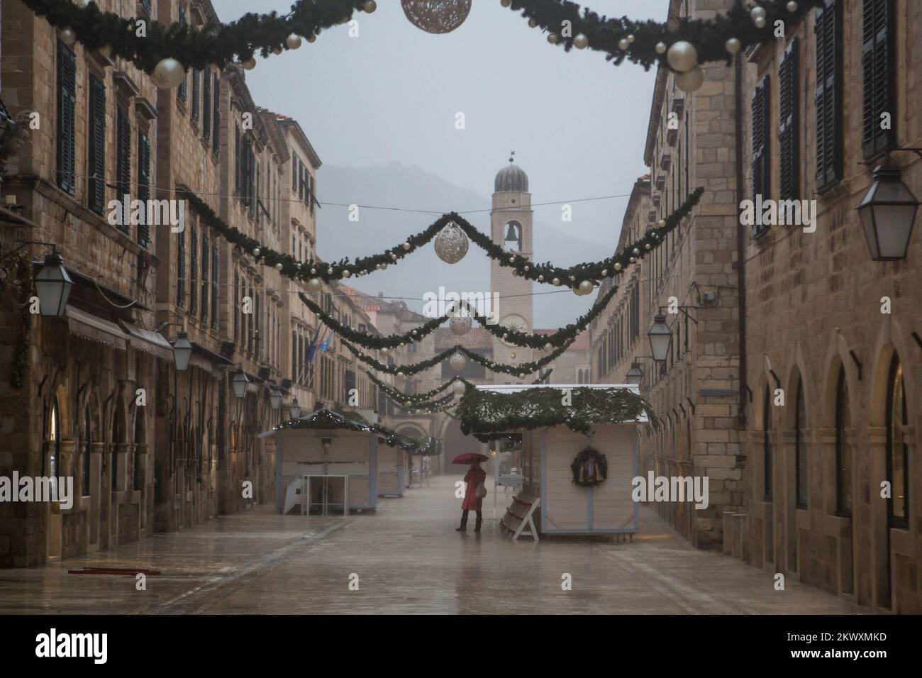 03.01.2017., Croatia, Dubrovnik - Continuous and heavy rain emptied ...