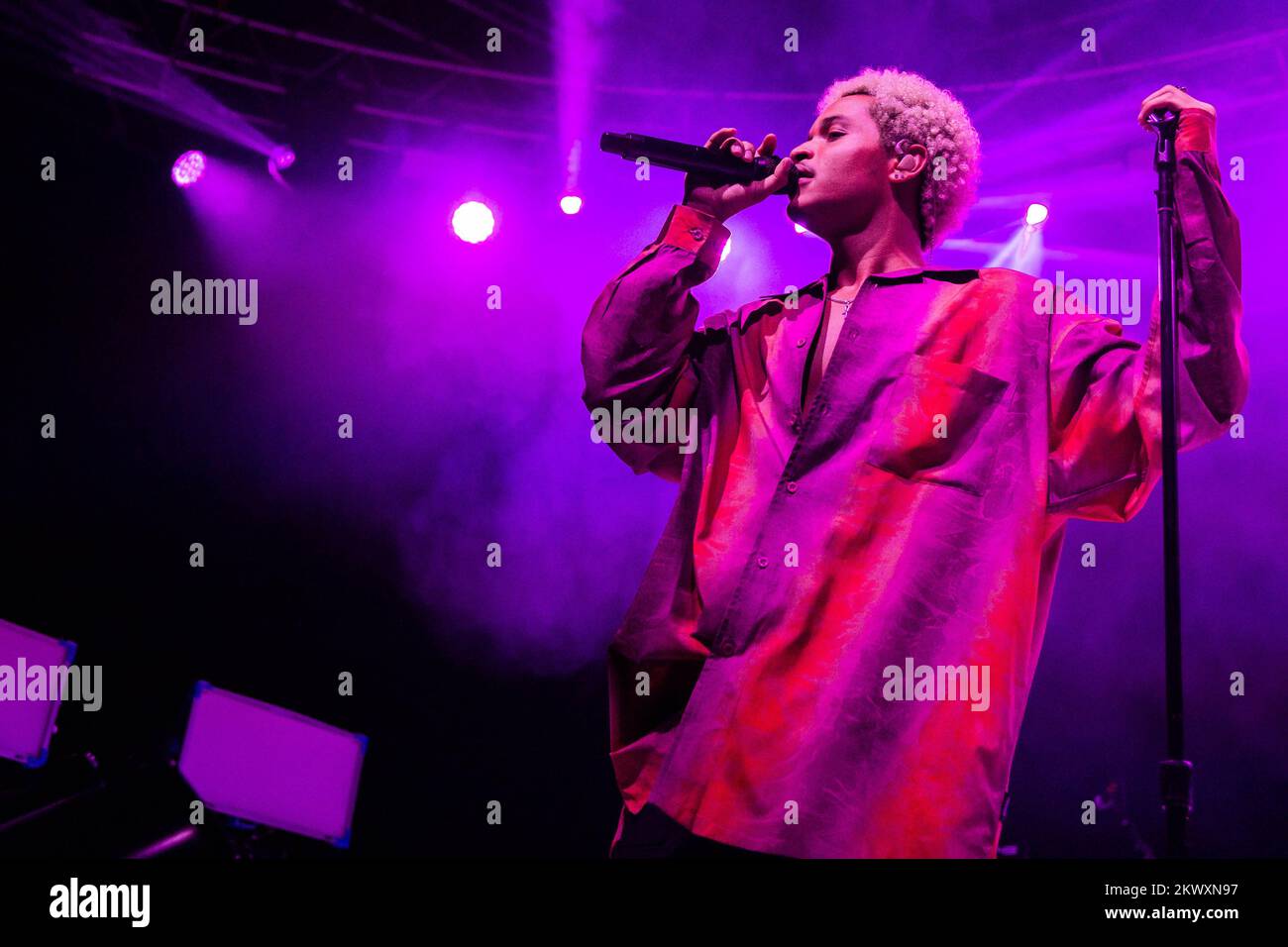 Milan Italy. 27 November 2022. The American singer-songwriter DESTIN ...