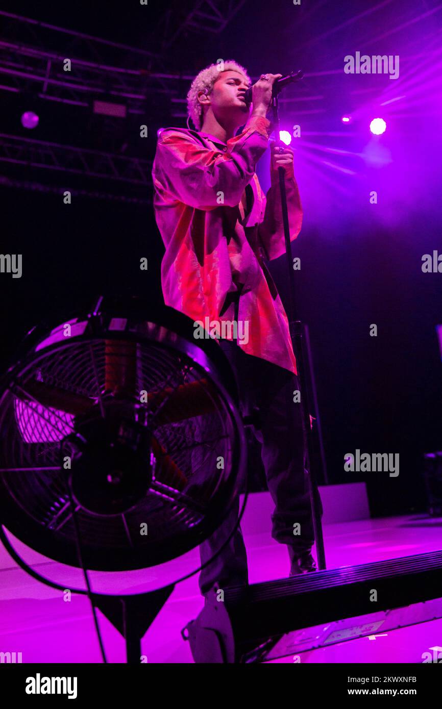 Destin conrad stage hi-res stock photography and images - Alamy