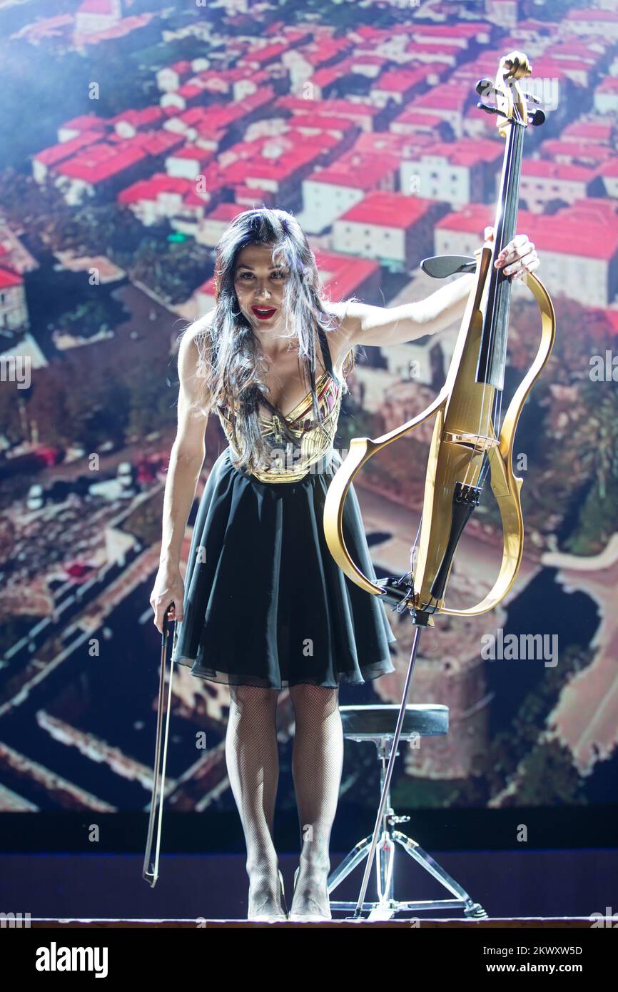 Croatian cellist hi-res stock photography and images - Alamy