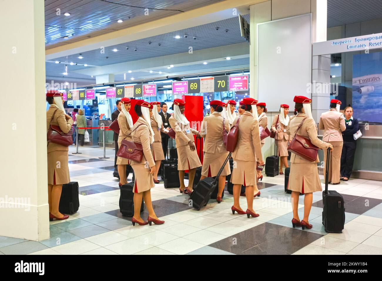 MOSCOW - OCT 12: Emirates Airbus A380 crew members in Domodedovo ...