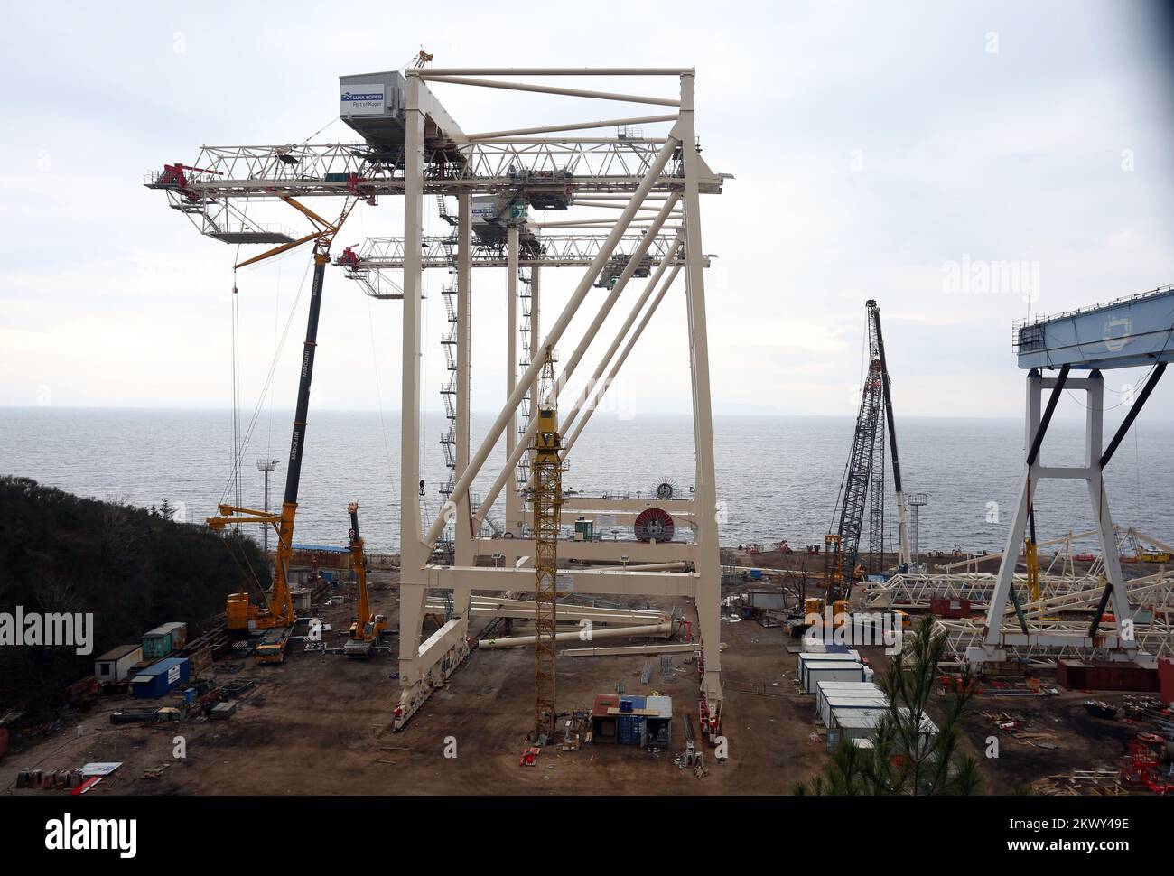 Super panamax hi-res stock photography and images - Alamy