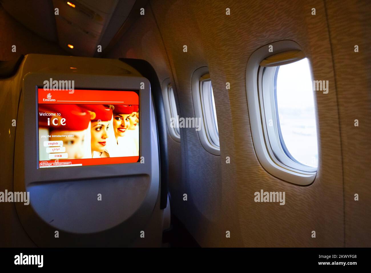 United airlines first class cabin hi-res stock photography and images ...