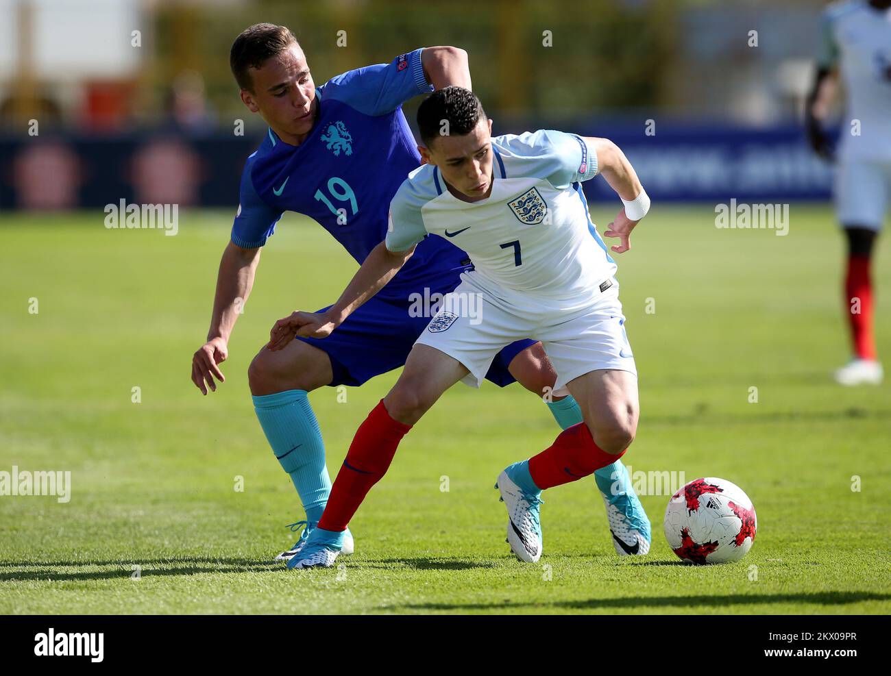Phil foden england 2017 hi-res stock photography and images - Alamy