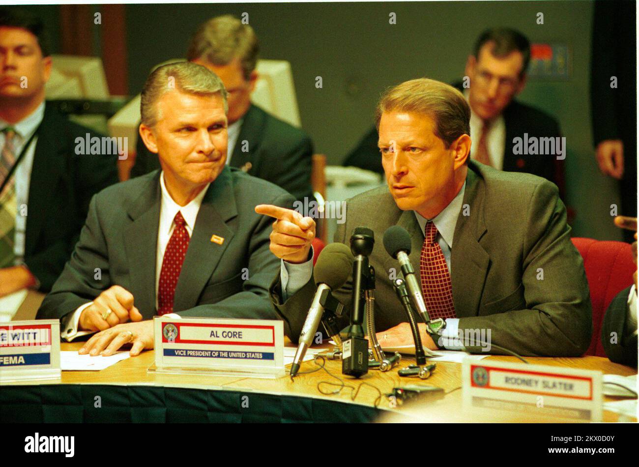 James lee witt hi-res stock photography and images - Alamy