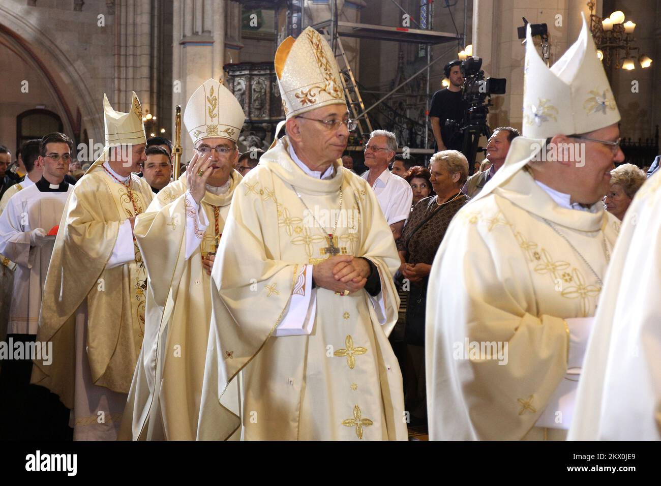 Croatian cardinal hi-res stock photography and images - Alamy