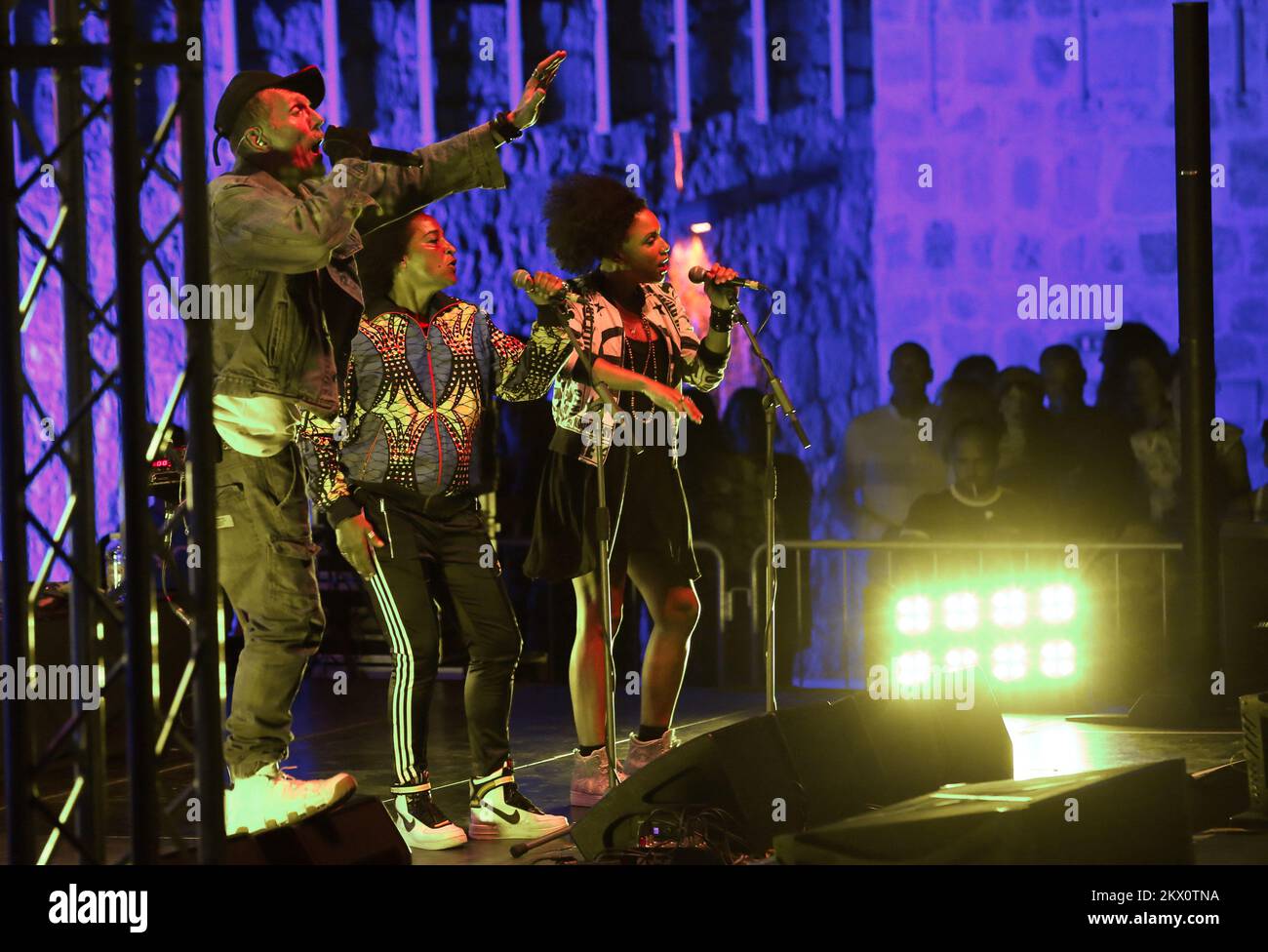 Michaels fortress summer stage birthday stereo mcs hi-res stock ...