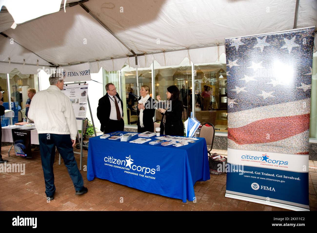 Become aware hi-res stock photography and images - Alamy