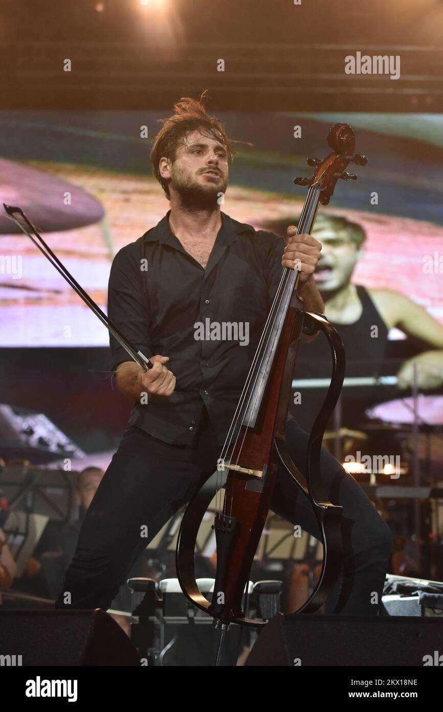 02.07.2017., Croatia, Pula - World-renowned Croatian violoncellistic ...