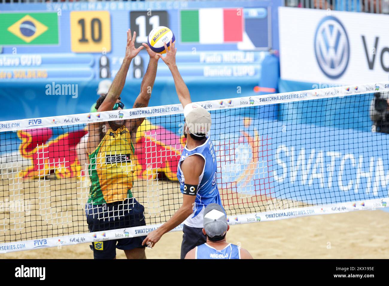 Gustavo carvalhaes hi-res stock photography and images - Alamy