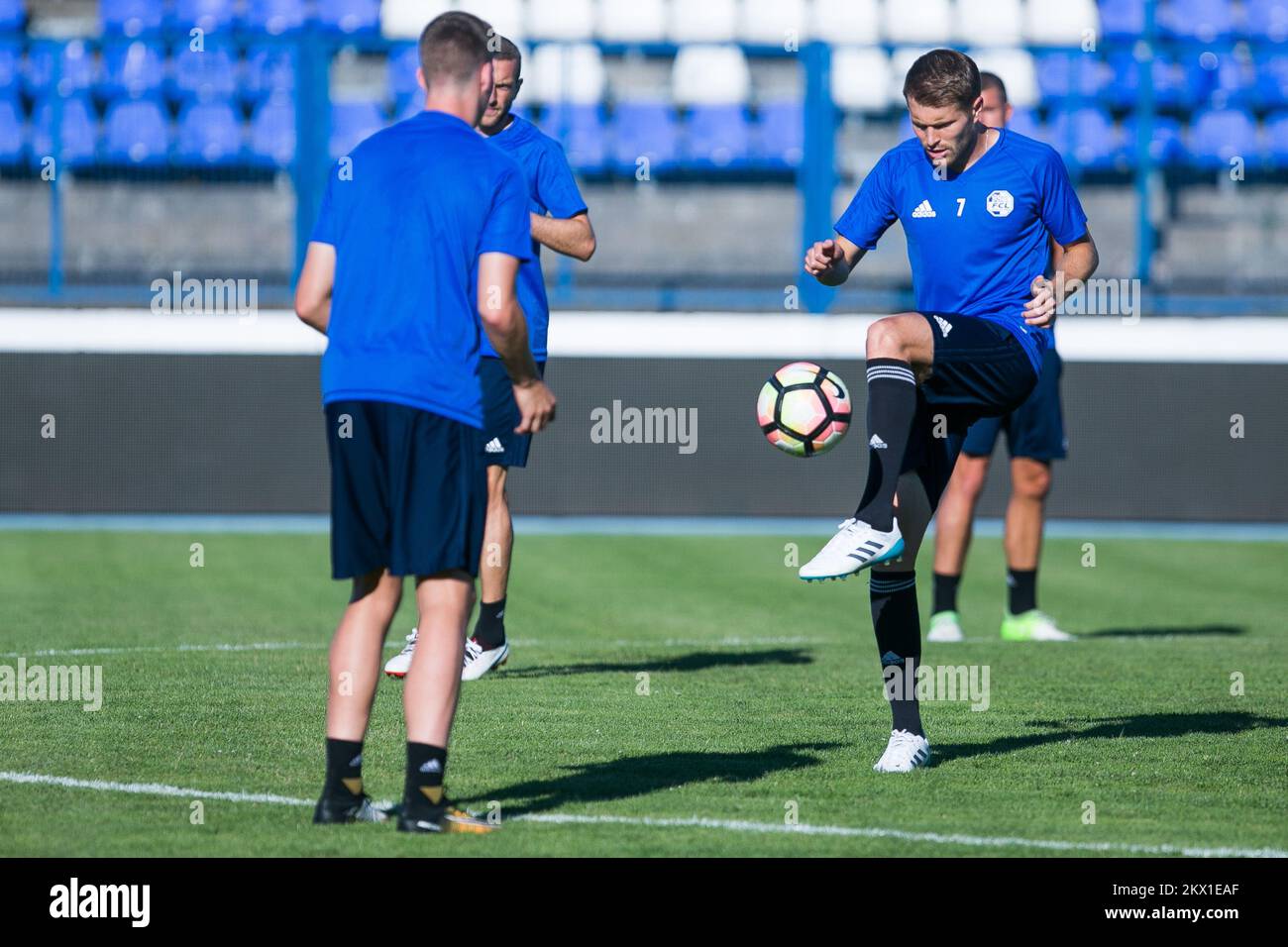 Claudio lustenberger hi-res stock photography and images - Alamy