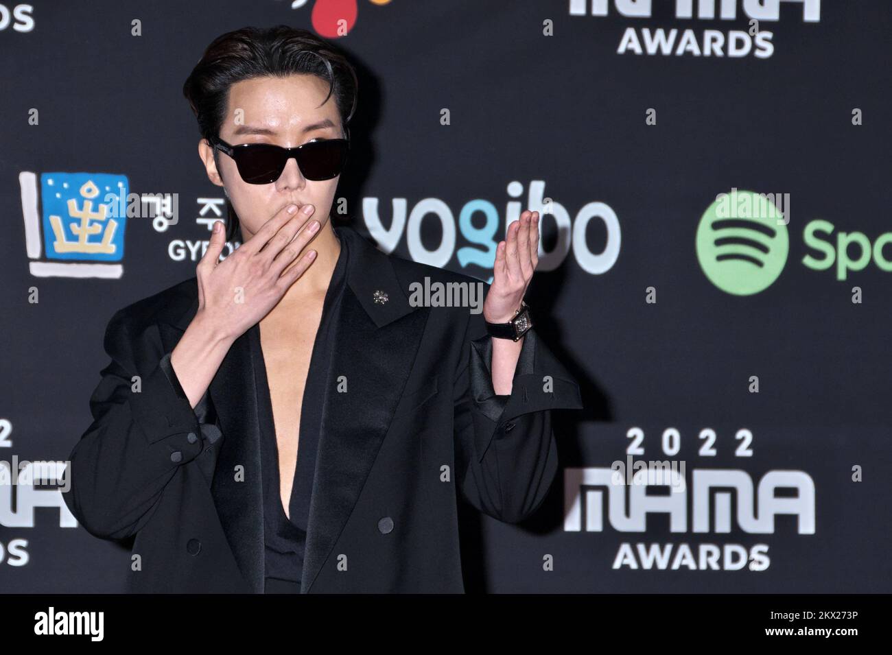 Osaka, Japan. 30th Nov, 2022. Member of BTS, singer j-hope attend a red ...