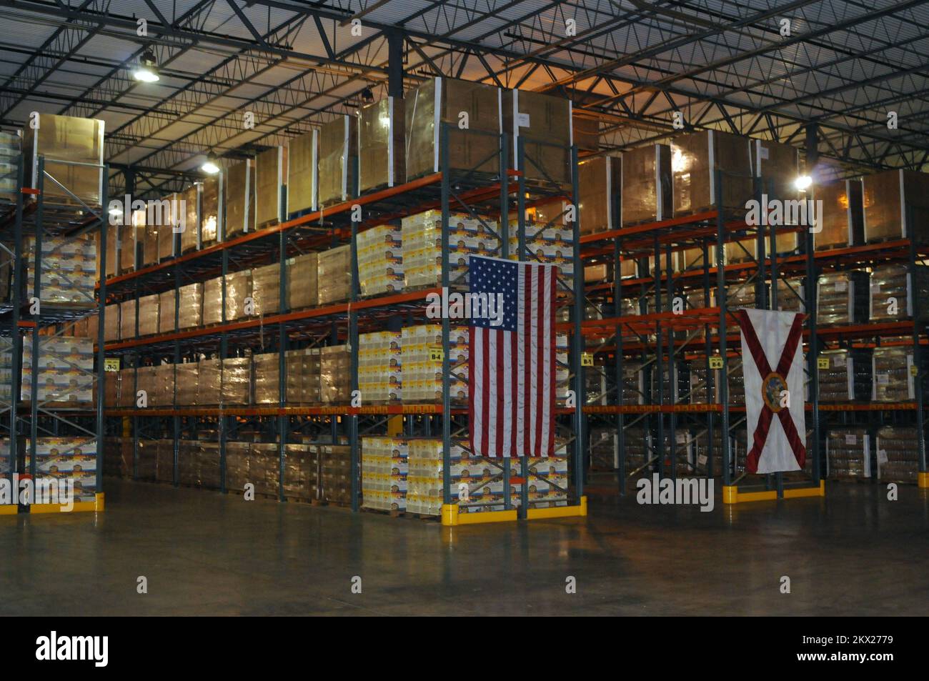 State logistics response center hi-res stock photography and images - Alamy