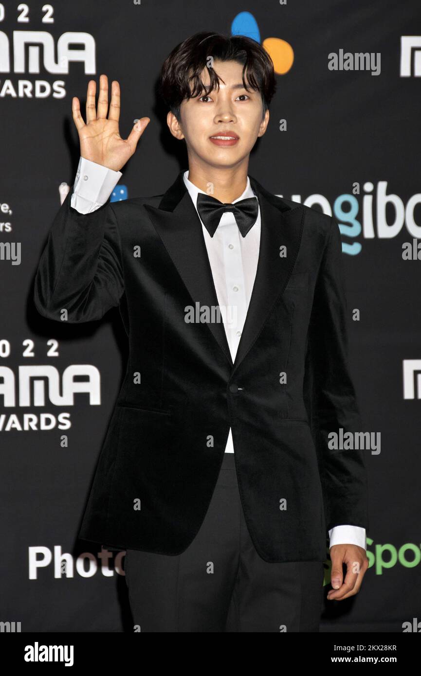 Osaka, Japan. 30th Nov, 2022. South Korean singer Lim Young-woong attends a red carpet event of ...