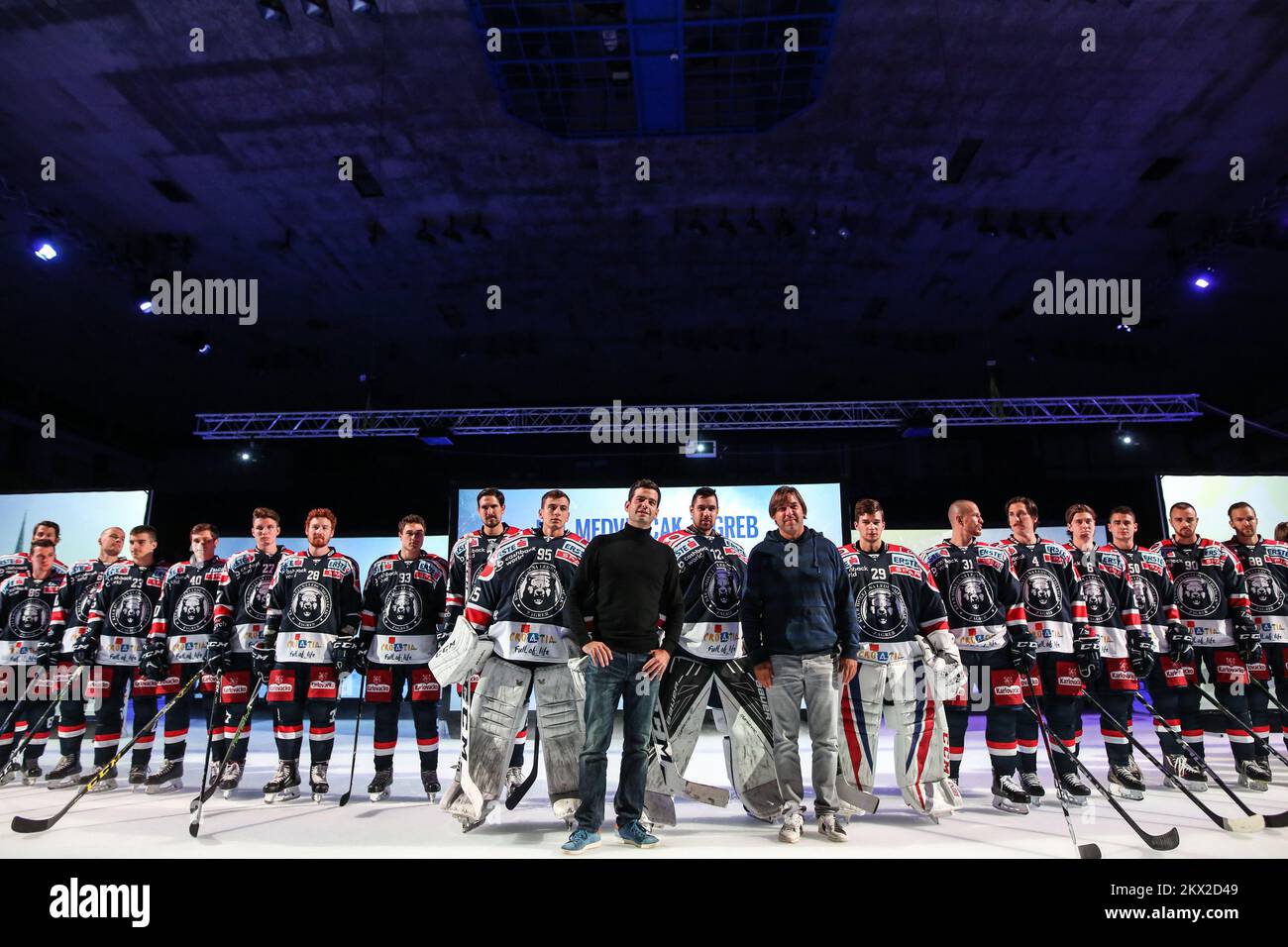 Deutsch eishockey liga hi-res stock photography and images - Alamy