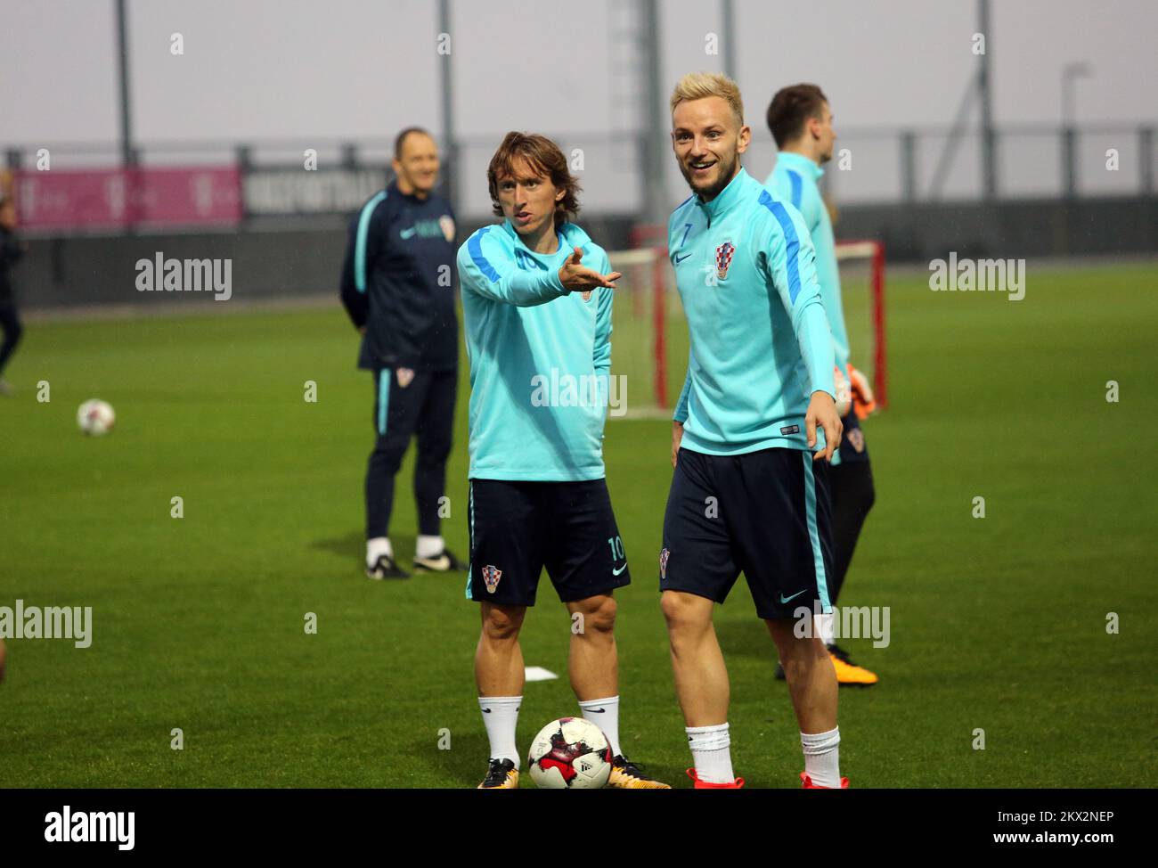 Ivan rakitic luka modric national football team hi-res stock ...