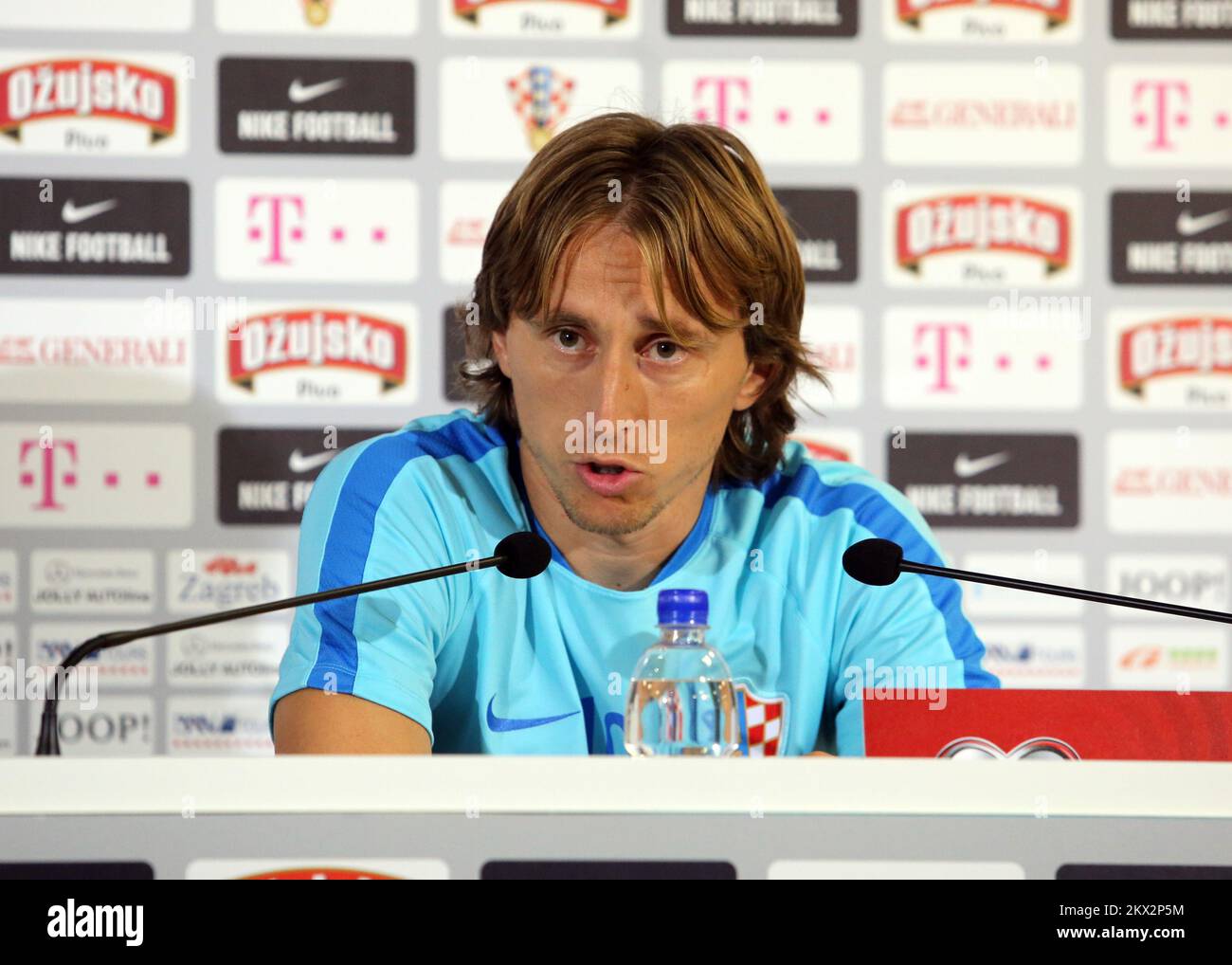 Croatian national football team luka modric player hi-res stock ...