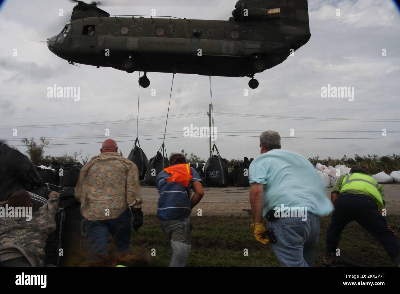 Chinook disaster hi-res stock photography and images - Alamy