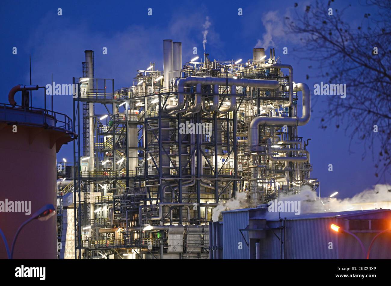 Illuminated OMV refinery in Schwechat, Lower Austria, at night Stock ...
