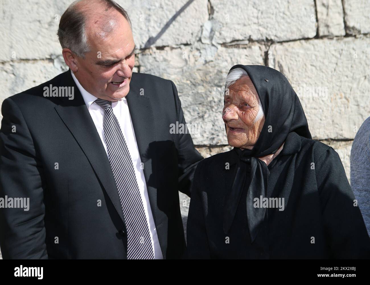 Birthday 107 hi-res stock photography and images - Alamy