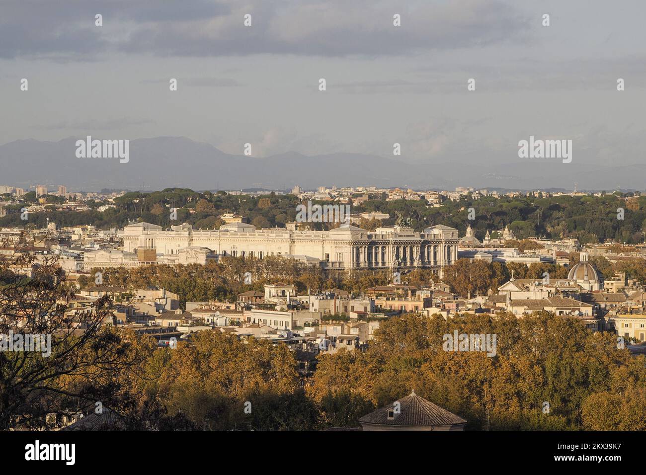 Gianicolo, the janiculum hill basilica hi-res stock photography and ...