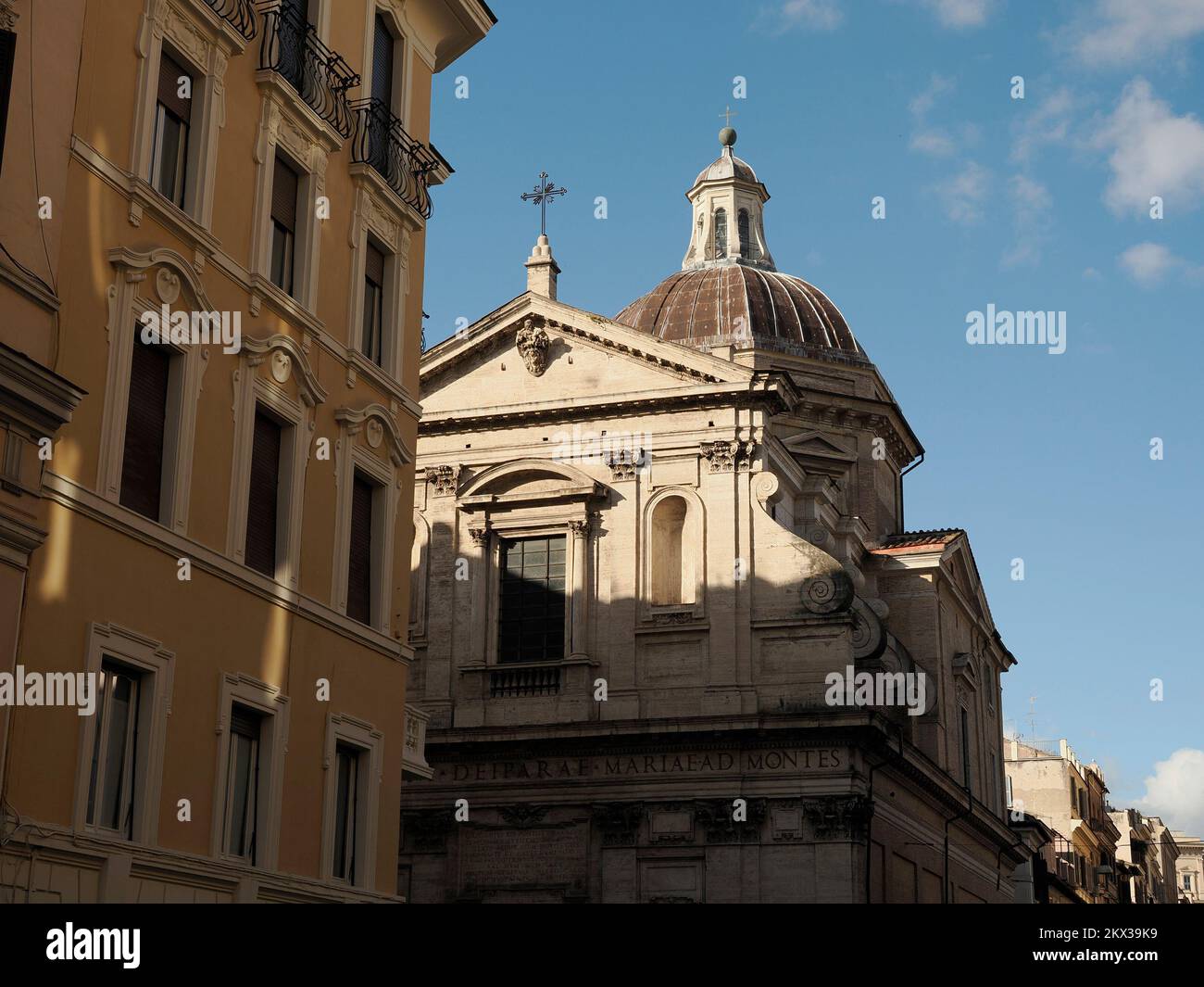 rome monti district buildings view street Stock Photo - Alamy