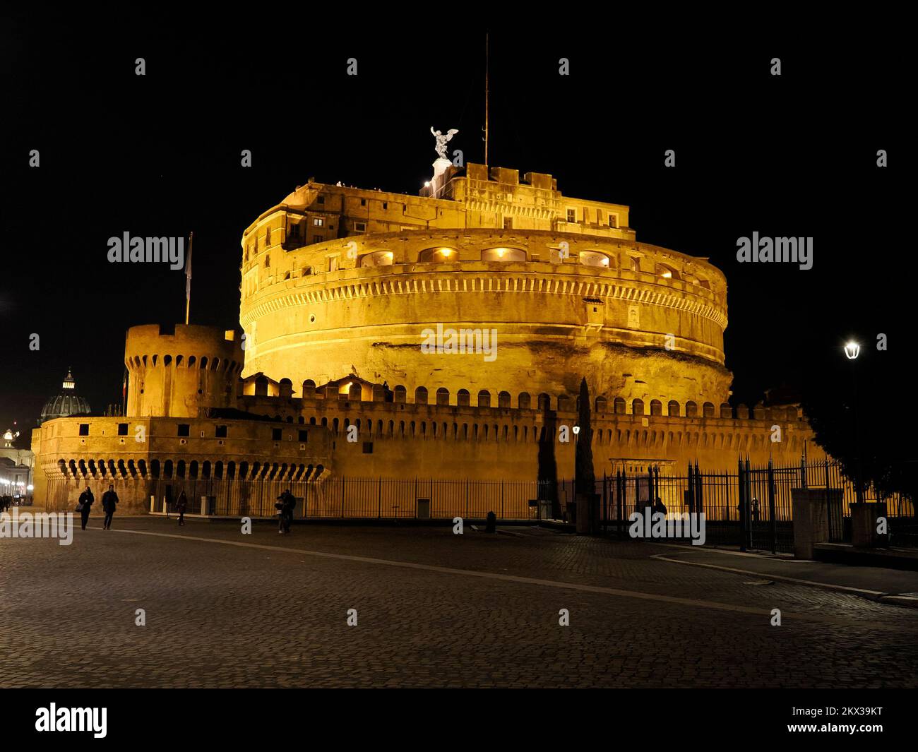 Night view of Castel Sant'Angelo in Rome, Italy. Castle of the Holy ...