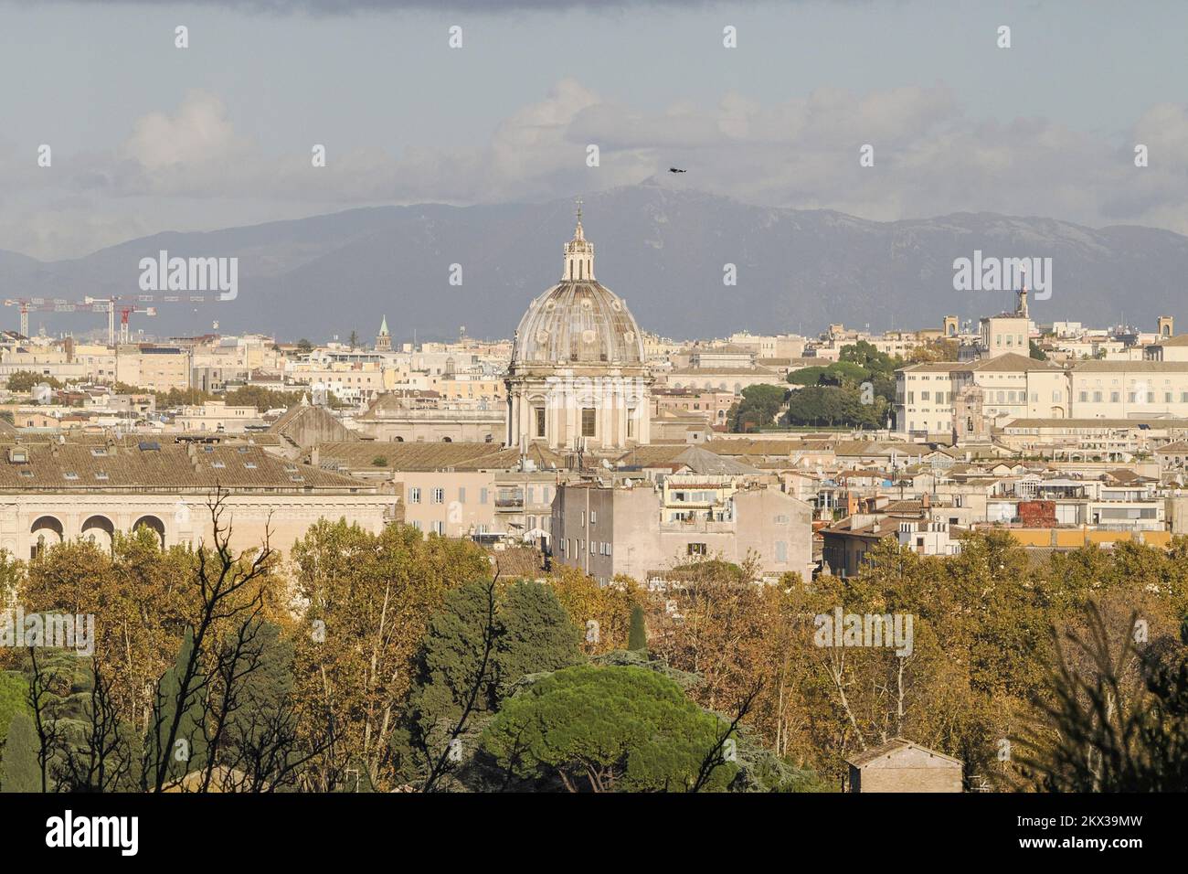 Gianicolo, the janiculum hill basilica hi-res stock photography and ...