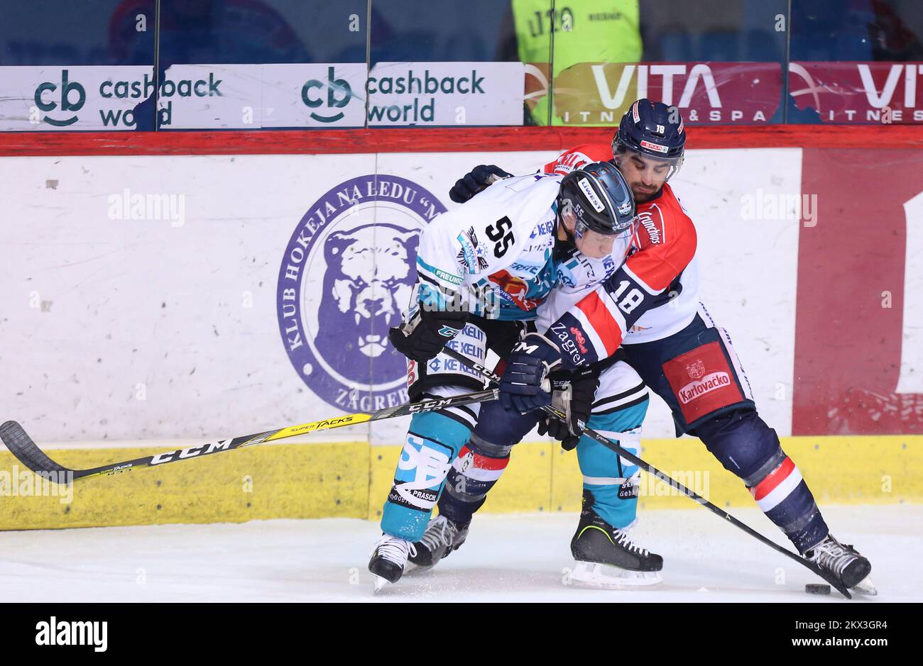 Robert lukas hi-res stock photography and images - Alamy