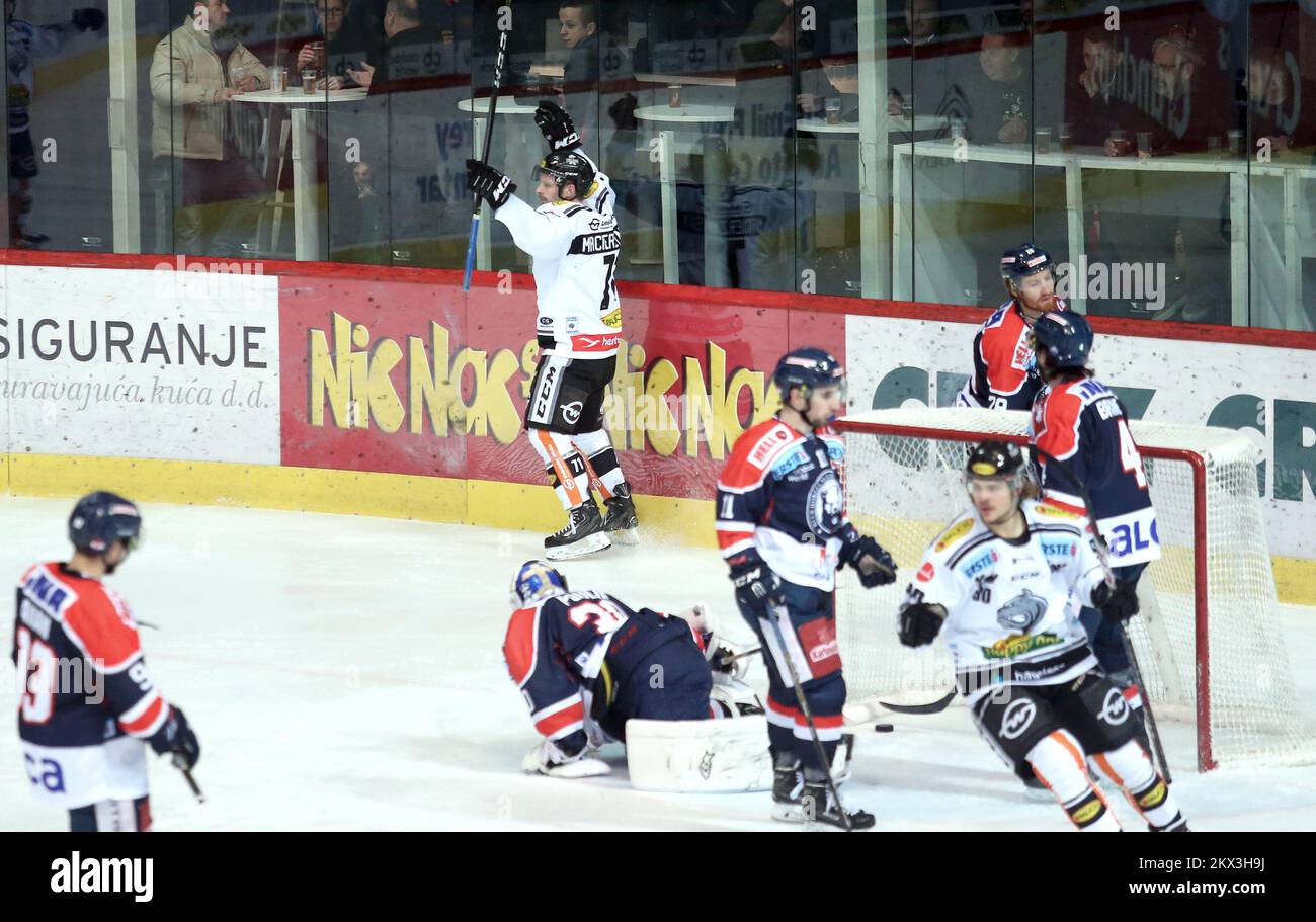 Macierzynski hi-res stock photography and images - Alamy