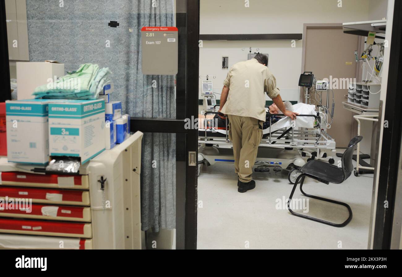 Member disaster medical assistance team hi-res stock photography and ...