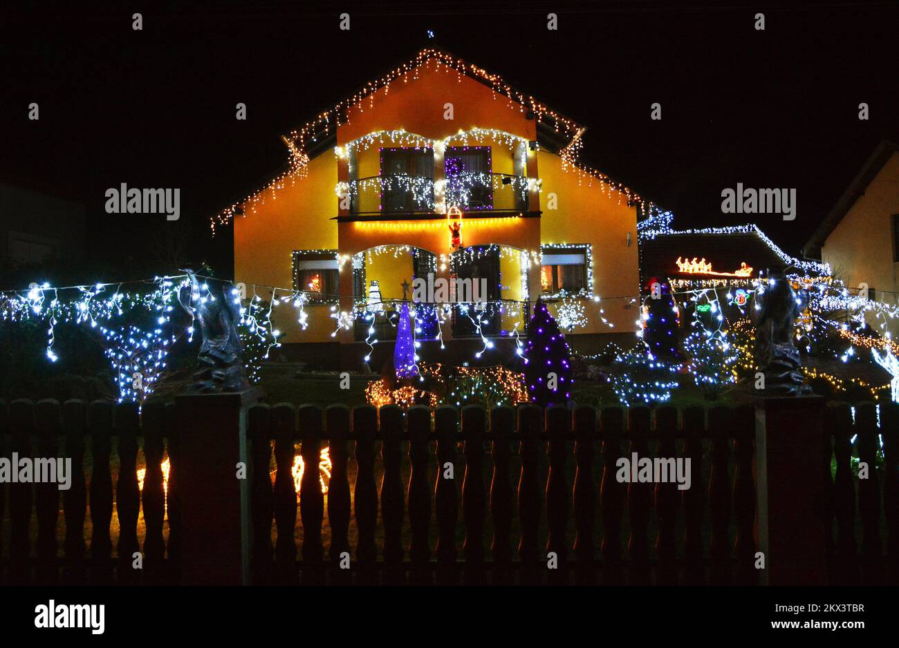 Dujak hi-res stock photography and images - Alamy