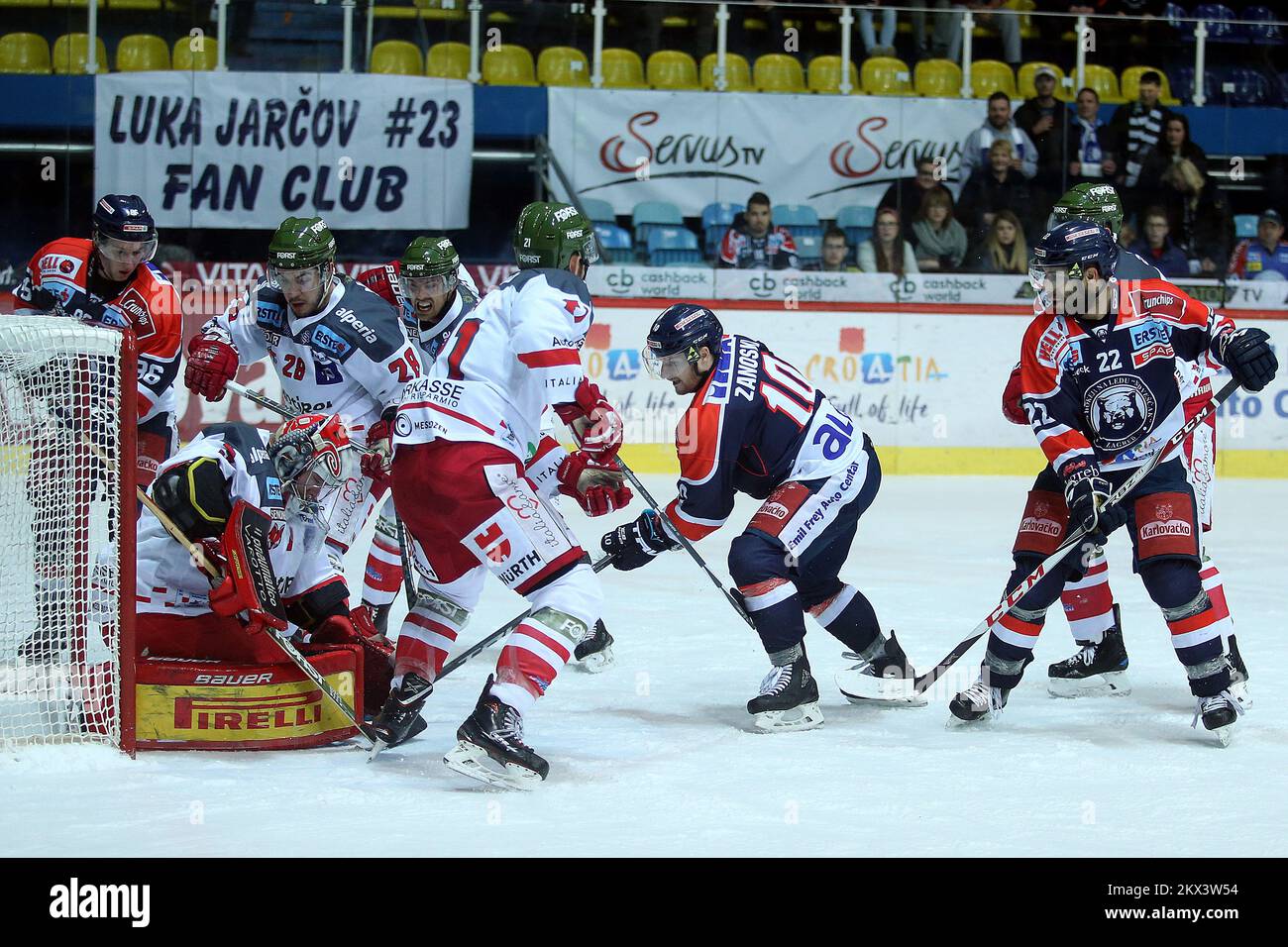 Christopher desousa hi-res stock photography and images - Alamy